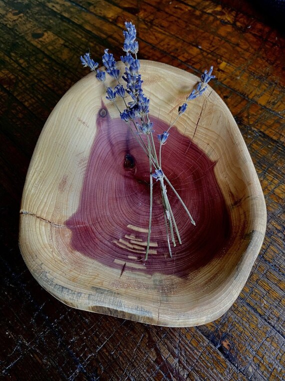Hand Carved Locally Sourced Cedar Bowl Small - Etsy
