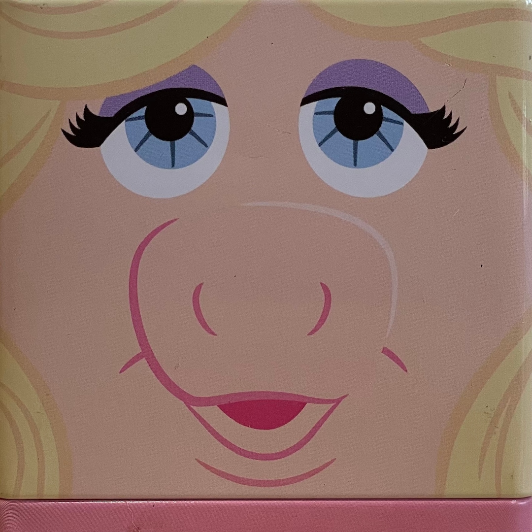 Miss Piggy, 2000s Muppet Show Storage Tin by Hallmark Cubeez NEW WITH ...