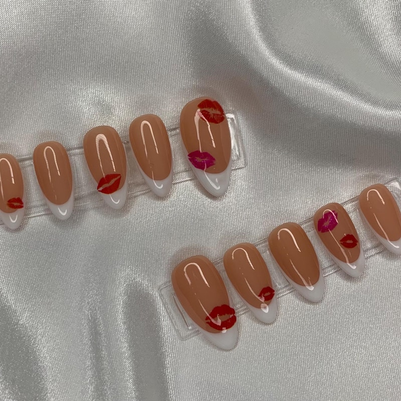 Sabrina Carpenter Nails - Etsy