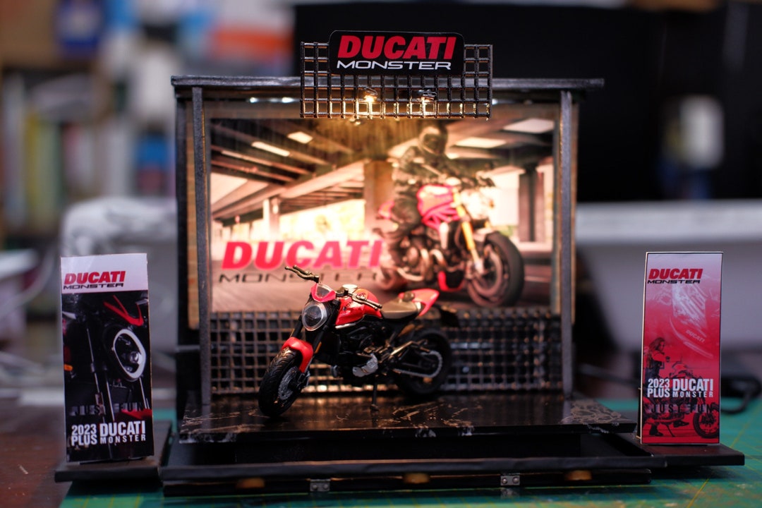 Mini Display Booth for Motorcycle Scale Model 1:18 - Etsy