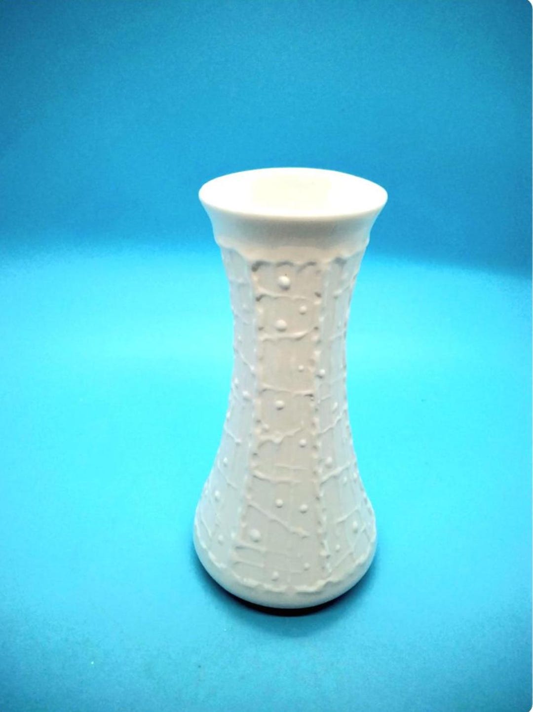 Vintage Royal Porzellan Bavaria White Porcelain Vase, Dot Texture ...