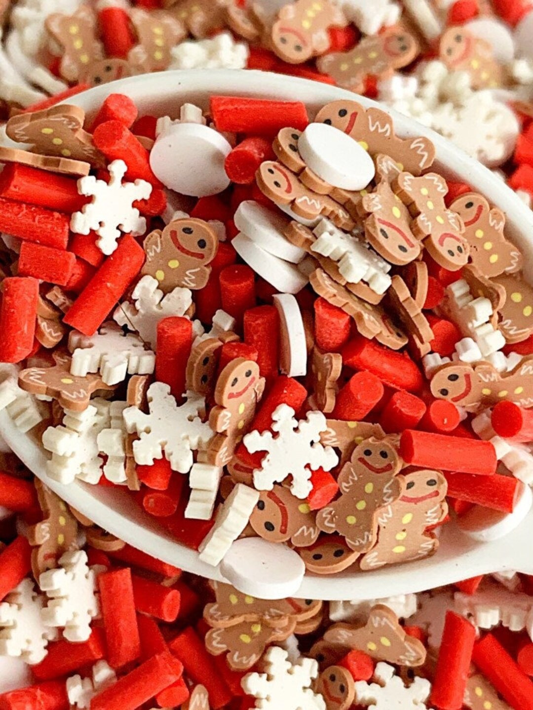 GINGERBREAD MAN DREAM, Pearl With Christmas Snowflake Gingerbread Man ...