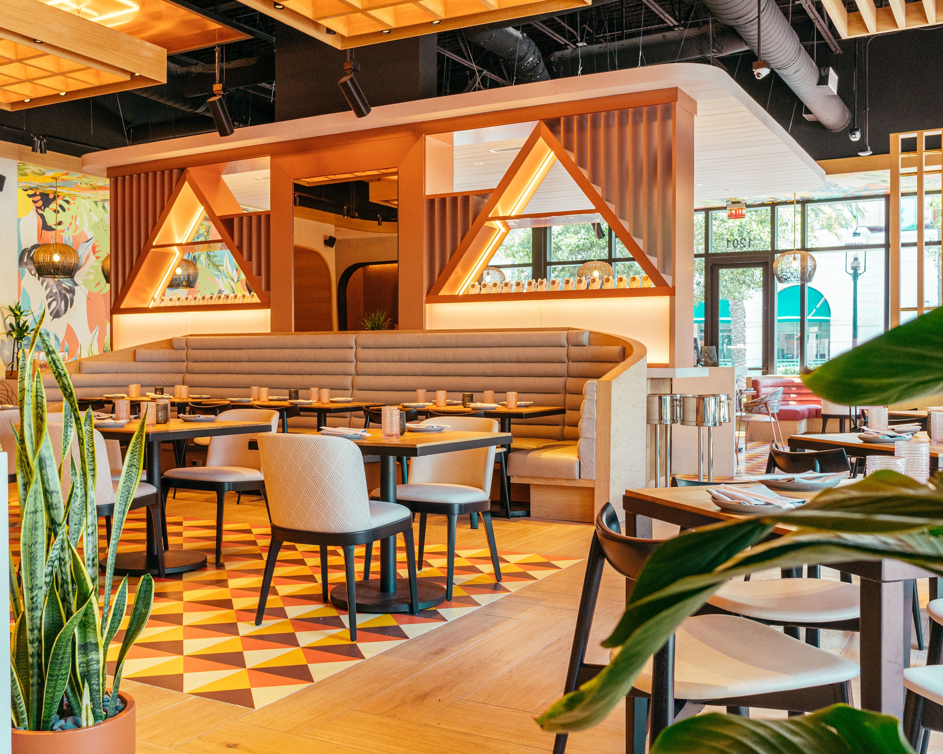 Custom Restaurant Design and Build Custom Cafe Table, Made for Heavy ...