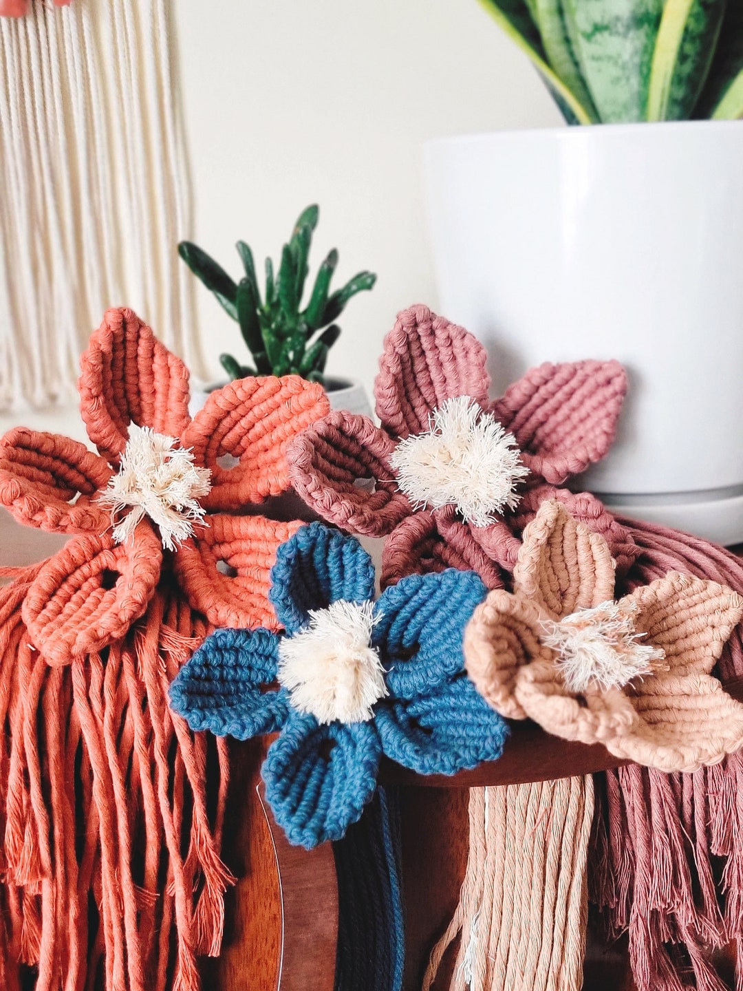 Small Macrame Flowers -macrame - Boho Decor - Southwest Decor - Macrame ...