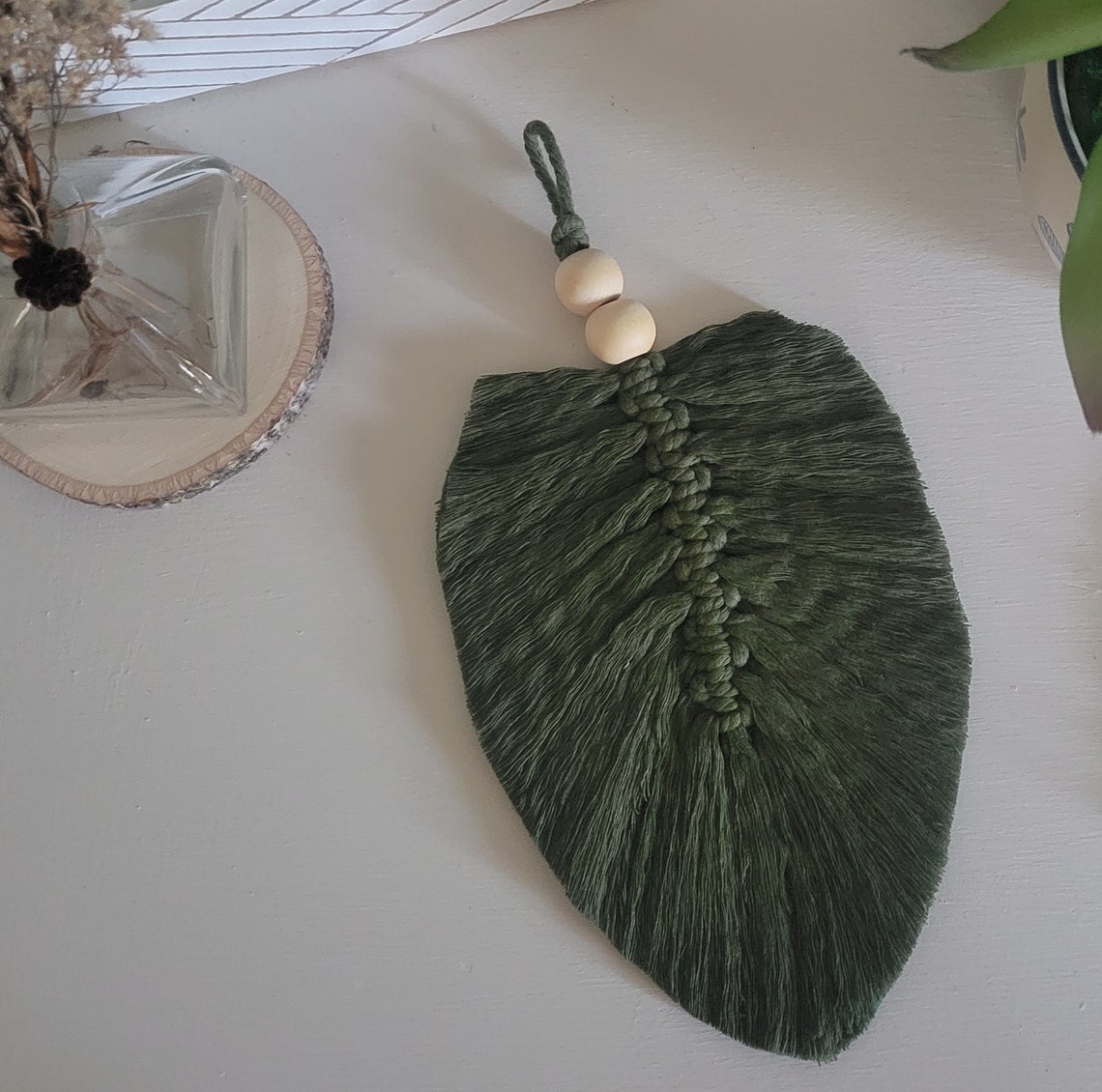 Green Macramé Leaf Macramé Feather Handmade Home Décor Boho - Etsy