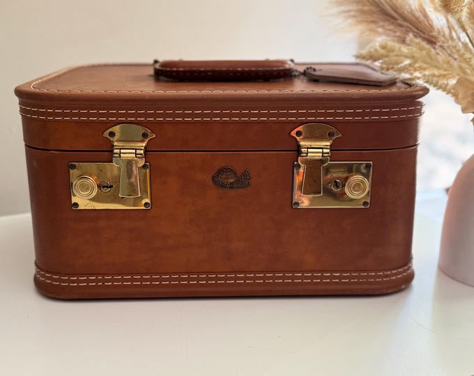Vintage Stratosphere Leather Train Case-rappeport, Chicago-mid-century ...
