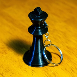King Chess Piece - Keychain - White or Black - Etsy