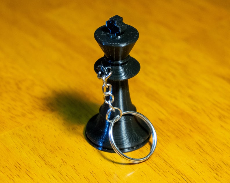King Chess Piece - Keychain - White or Black - Etsy