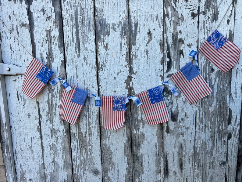 Flag Bunting Garland/ Patriotic Americana - Etsy