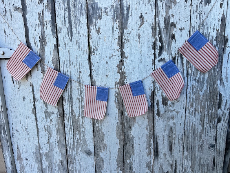 Flag Bunting Garland/ Patriotic Americana - Etsy