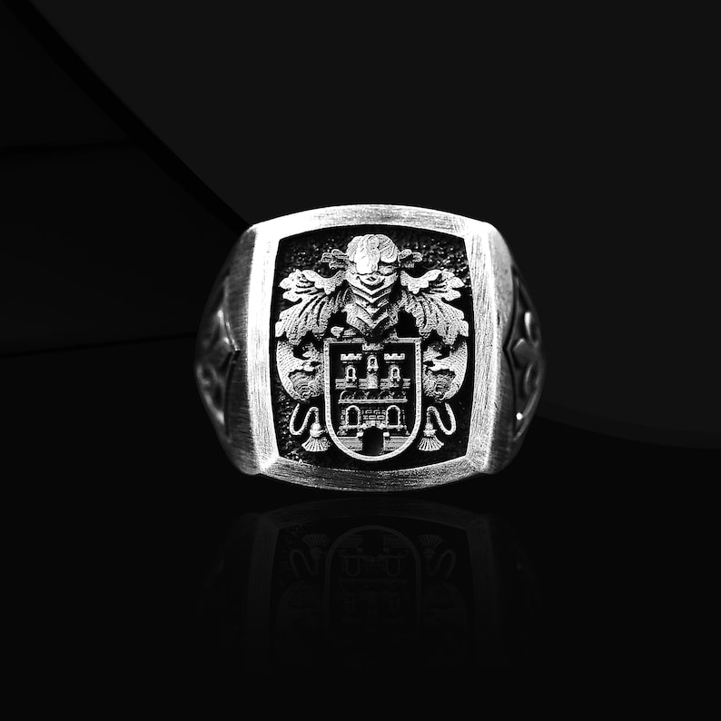 Custom Family Crest Signet Ring: Sterling Silver Heraldry Ring for Men ...