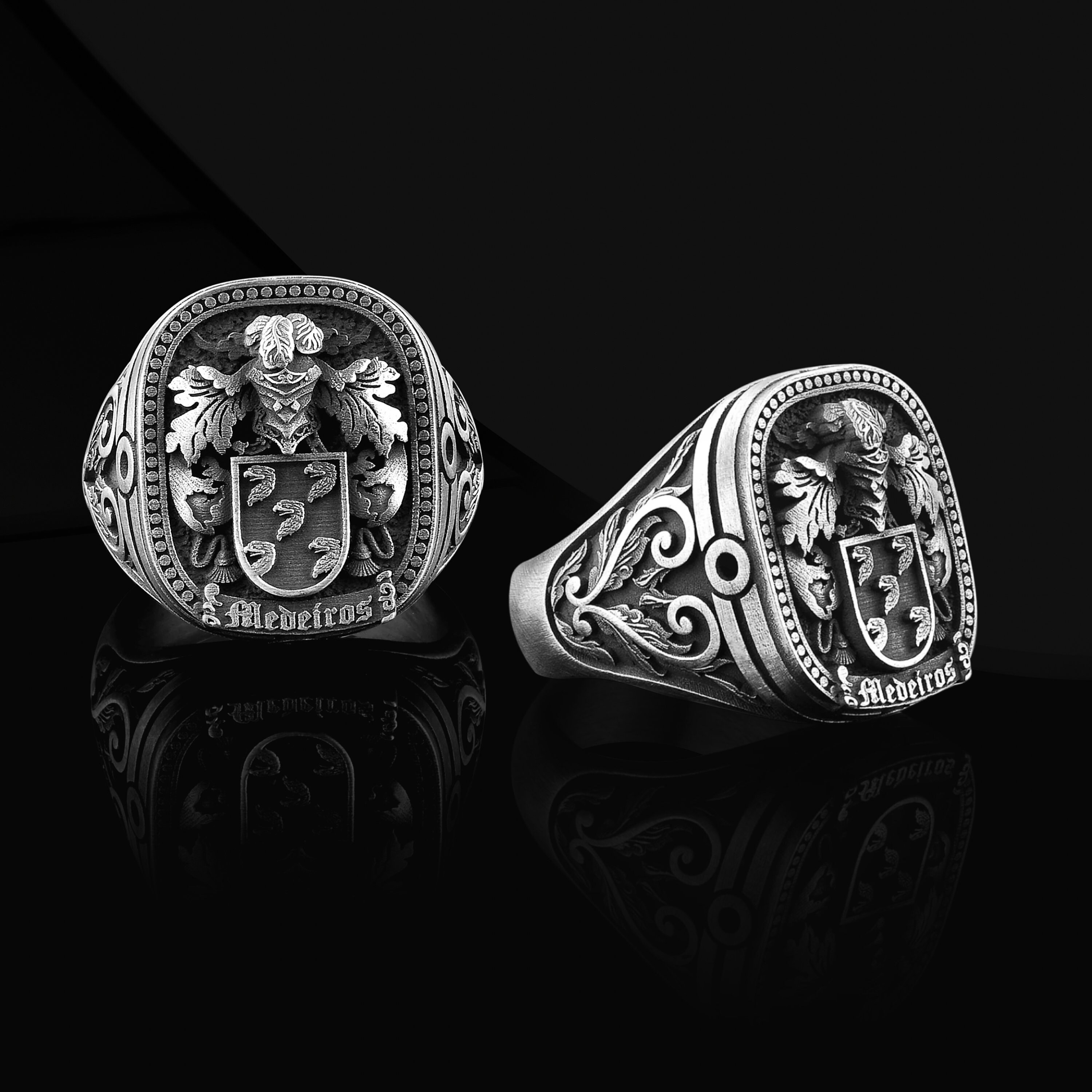 Custom Coat of Arms Sterling Silver Signet Ring: Family Crest Heraldic ...