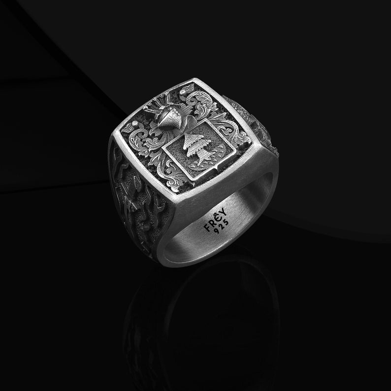Family Crest Signet Memory Ring Coat of Arms Ring Custom Rings - Etsy