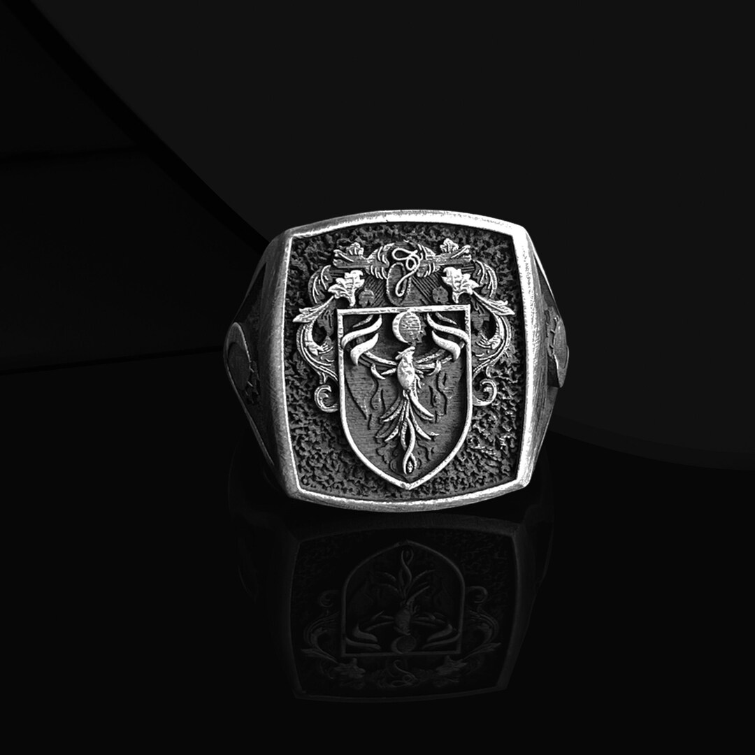 Personalized Silver Signet Custom Crest Ring, Unique Men's Family Crest ...