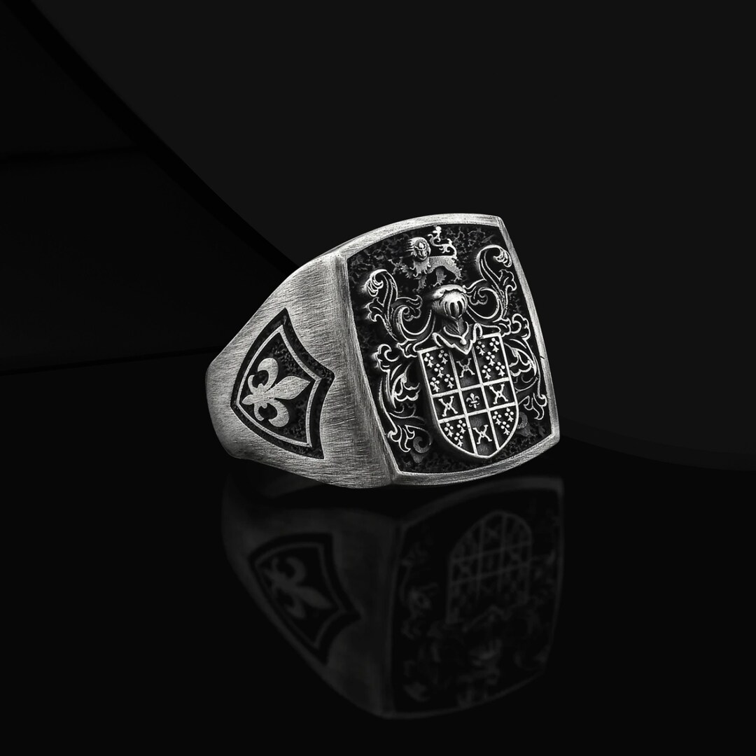 Custom Sterling Silver Crest Signet Ring: Family Coat of Arms - Etsy