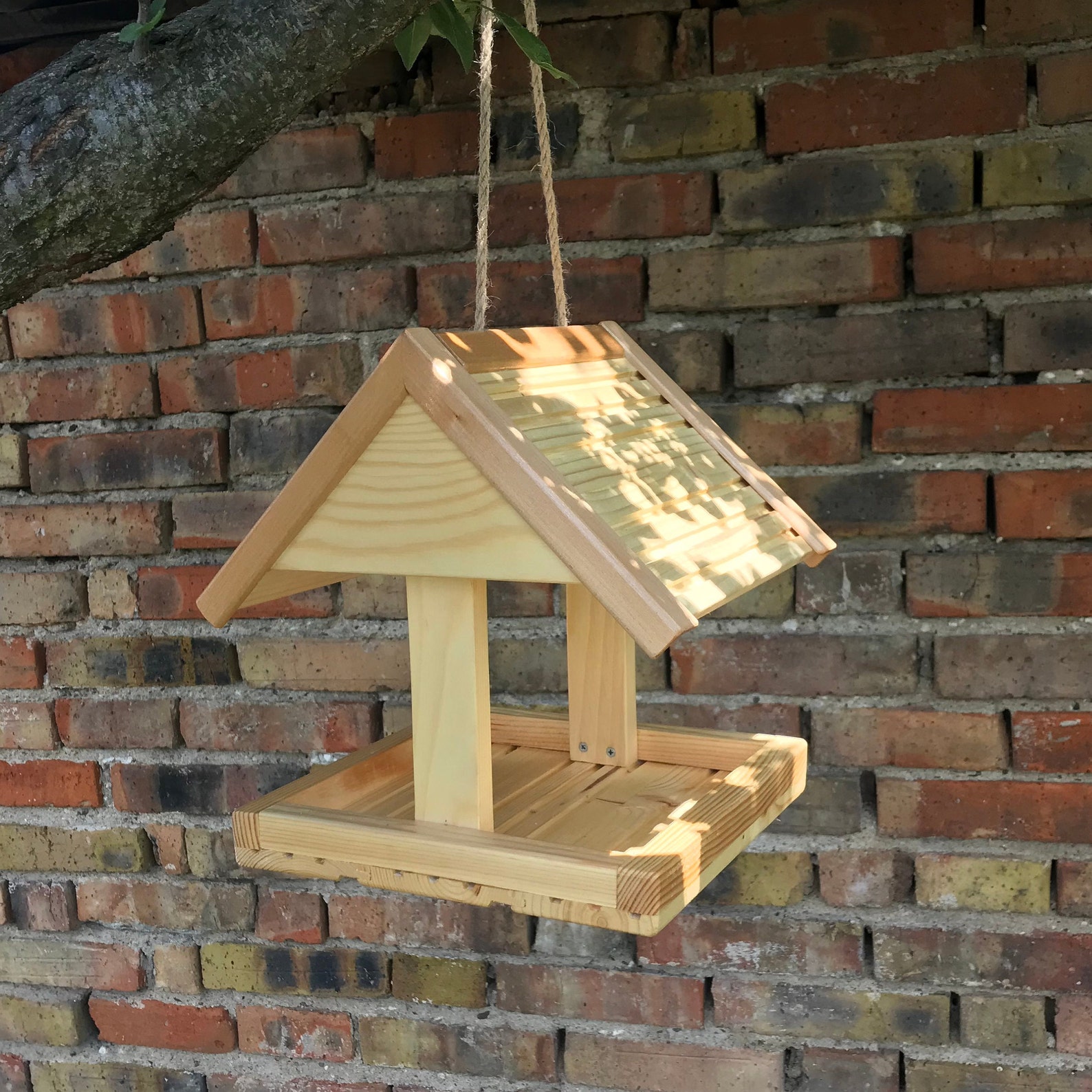 Hanging Wood Bird Feeder, Handmade Bird House Squirrel Feeder Bird ...