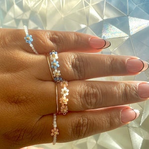 Blue and Pink Flower Rings, Ring Set, Flower Bead Ring - Etsy