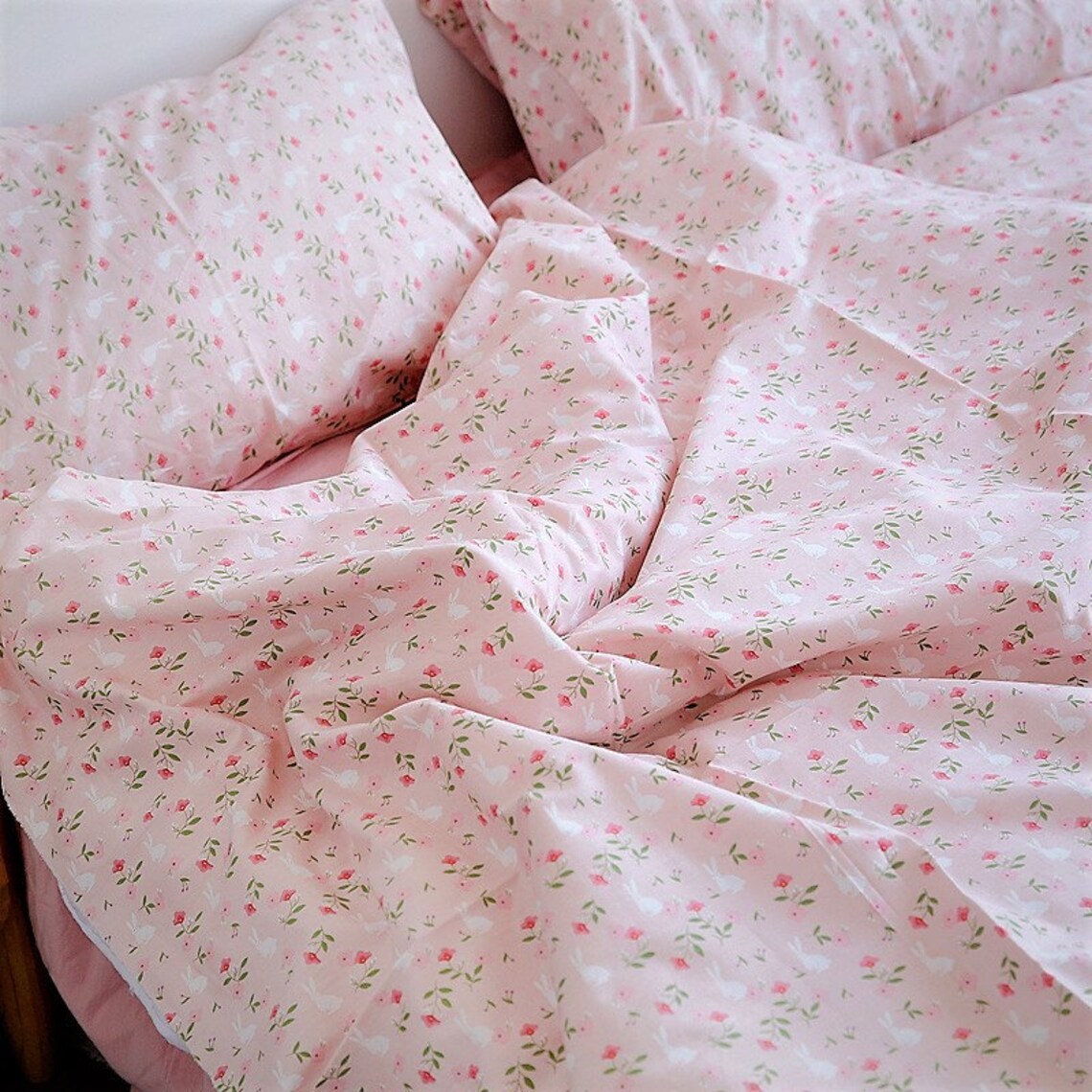 Cute Rabbit Floral Fabric Cotton Soft Fabric Flowers Bunny Pattern ...