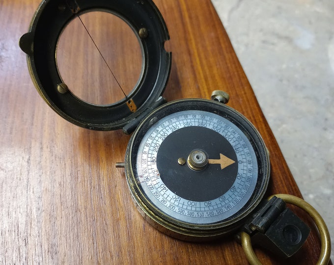 WW1/WW2 Taylor Wrist Compass - Etsy Canada