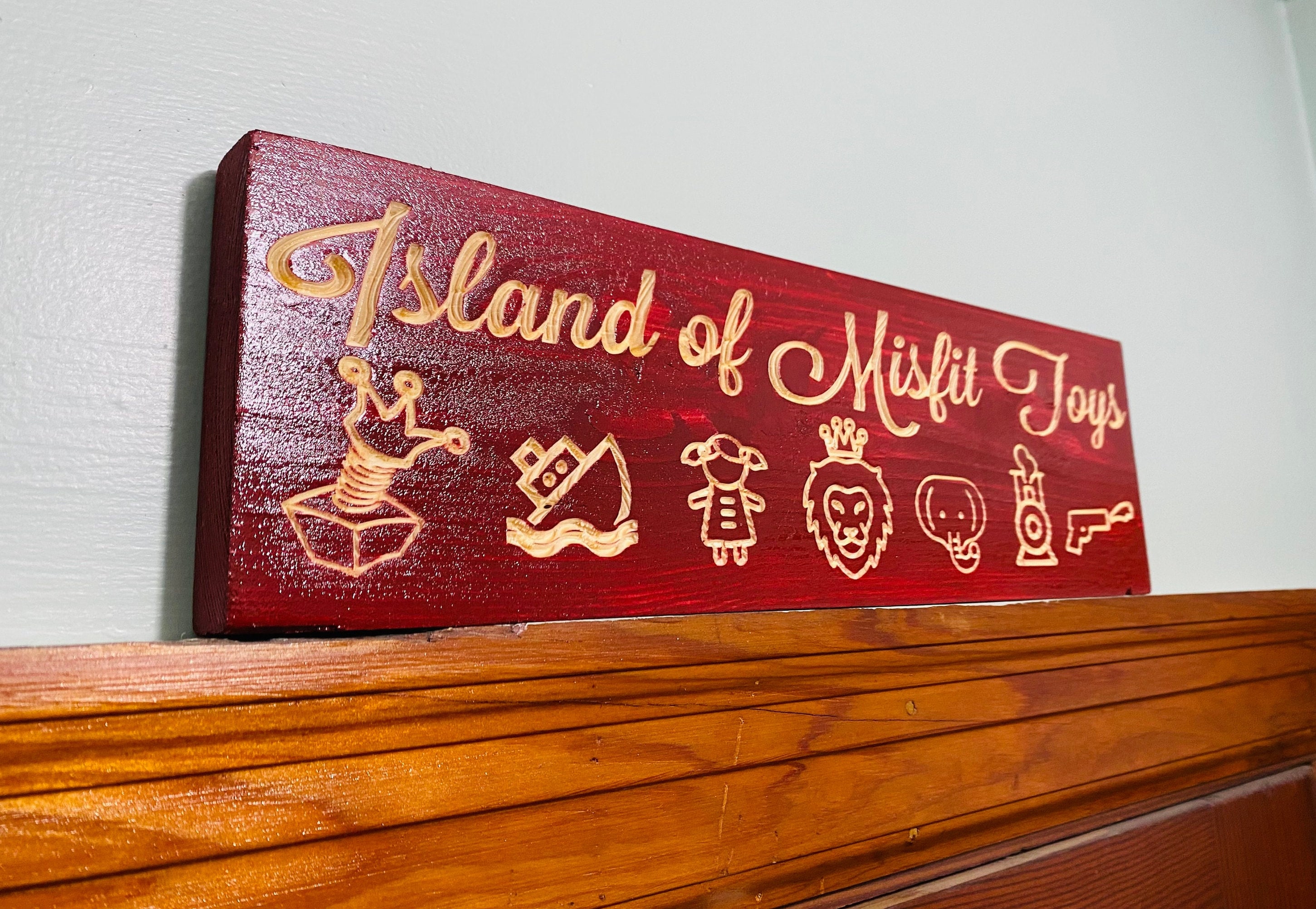 Island of Misfits From Rudolph the Red Nosed Reindeer Decoration for ...