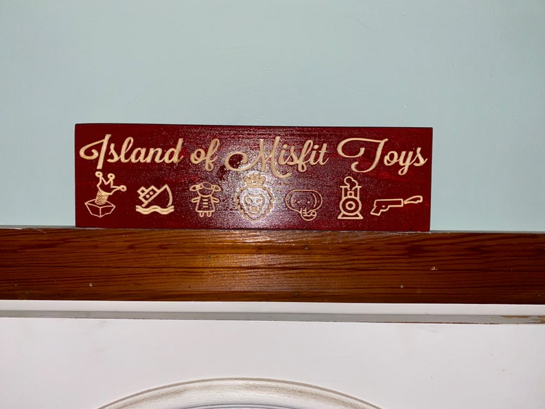 Island of Misfits From Rudolph the Red Nosed Reindeer Decoration for ...