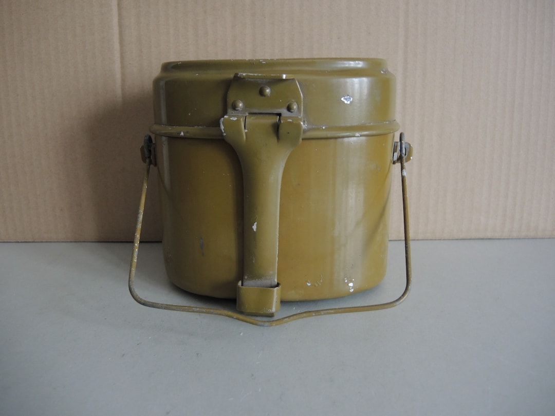 Vintage USSR Era Soldiers Mess Kit Soviet Army Field FOOD KETTLE 1950s ...