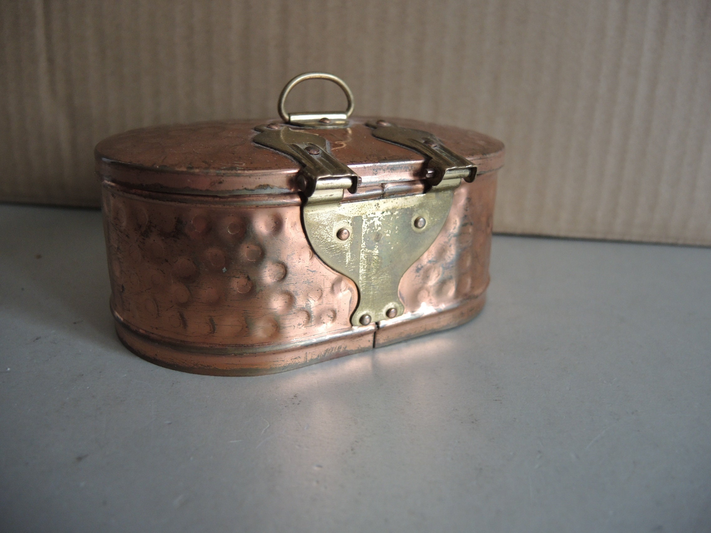 Vintage Hammered Copper Jewelry Box With Hinged Lid / Brass Copper ...