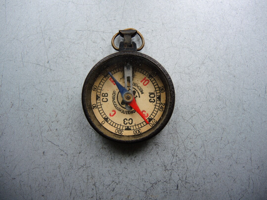 Original Soviet Vintage Watch Style Travel Compass / Military Watch / Tourist Bakelite Compass ...