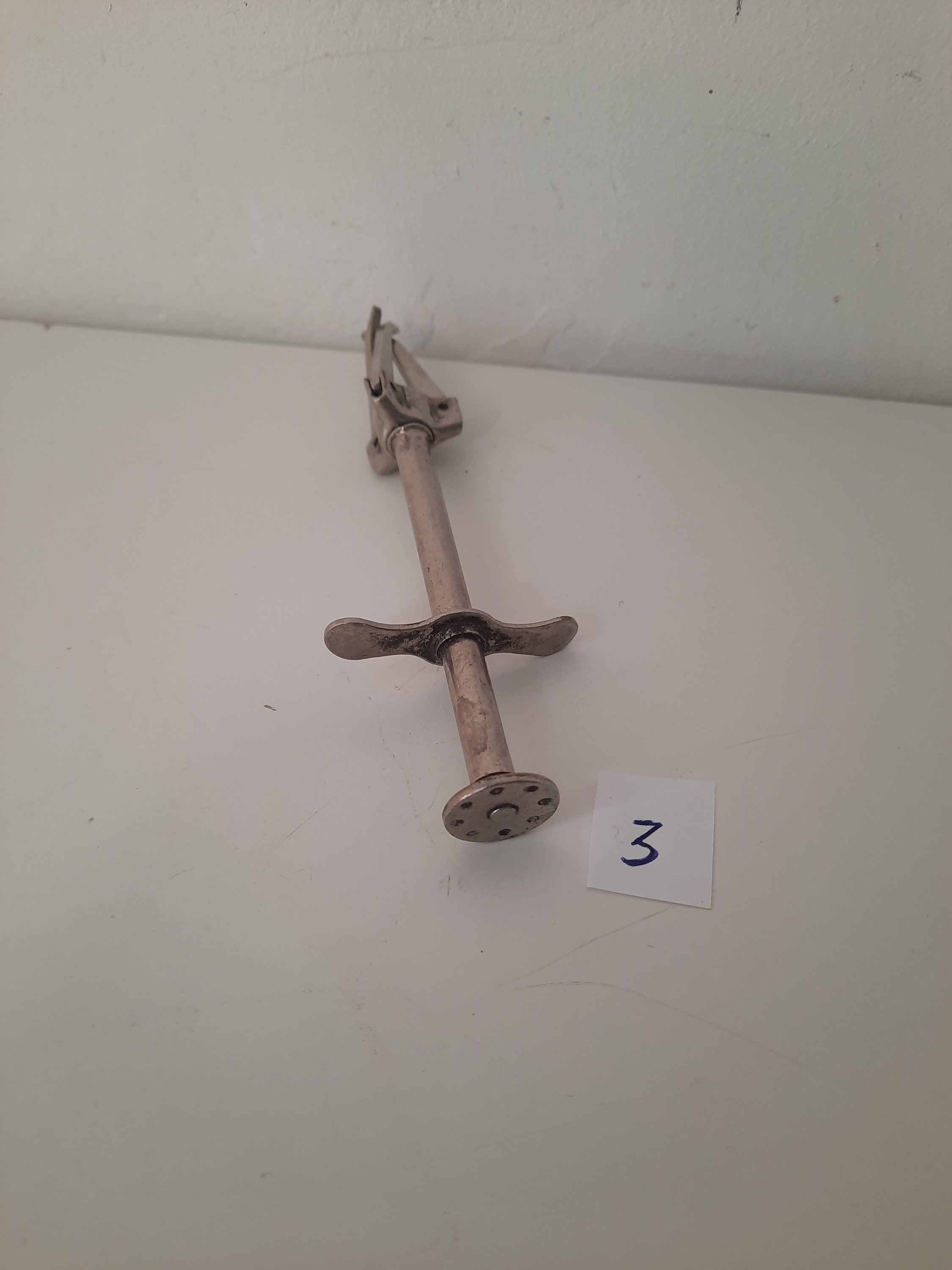 ONE Vintage Sugar Ice Cube Pick up Tongs / Mechanical Olive Grabber ...