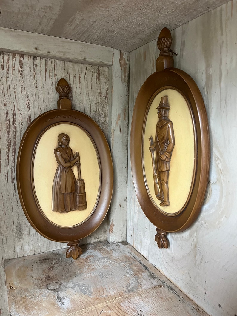 Mid Century Syroco Pilgrim Wall Plaques | USA Thanksgiving Decor - Etsy