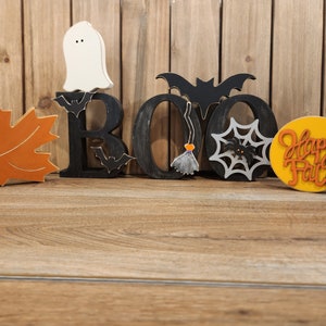 BOO Fun and Festive Wood Letter Display for Halloween and Fall Decor ...