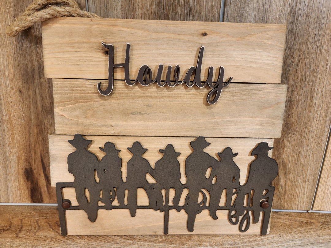 Howdy Wood Western Greeting Sign for Indoor or Outside Decor, Great for ...