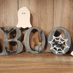 BOO! Fun and Festive Wood Letter Display for Halloween and Fall Decor ...