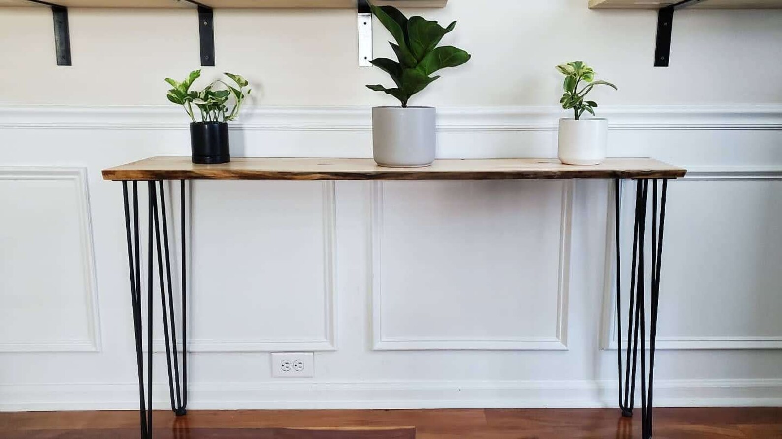 Ambrosia Maple Console Table - Etsy