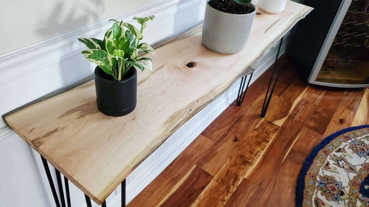 Ambrosia Maple Console Table - Etsy