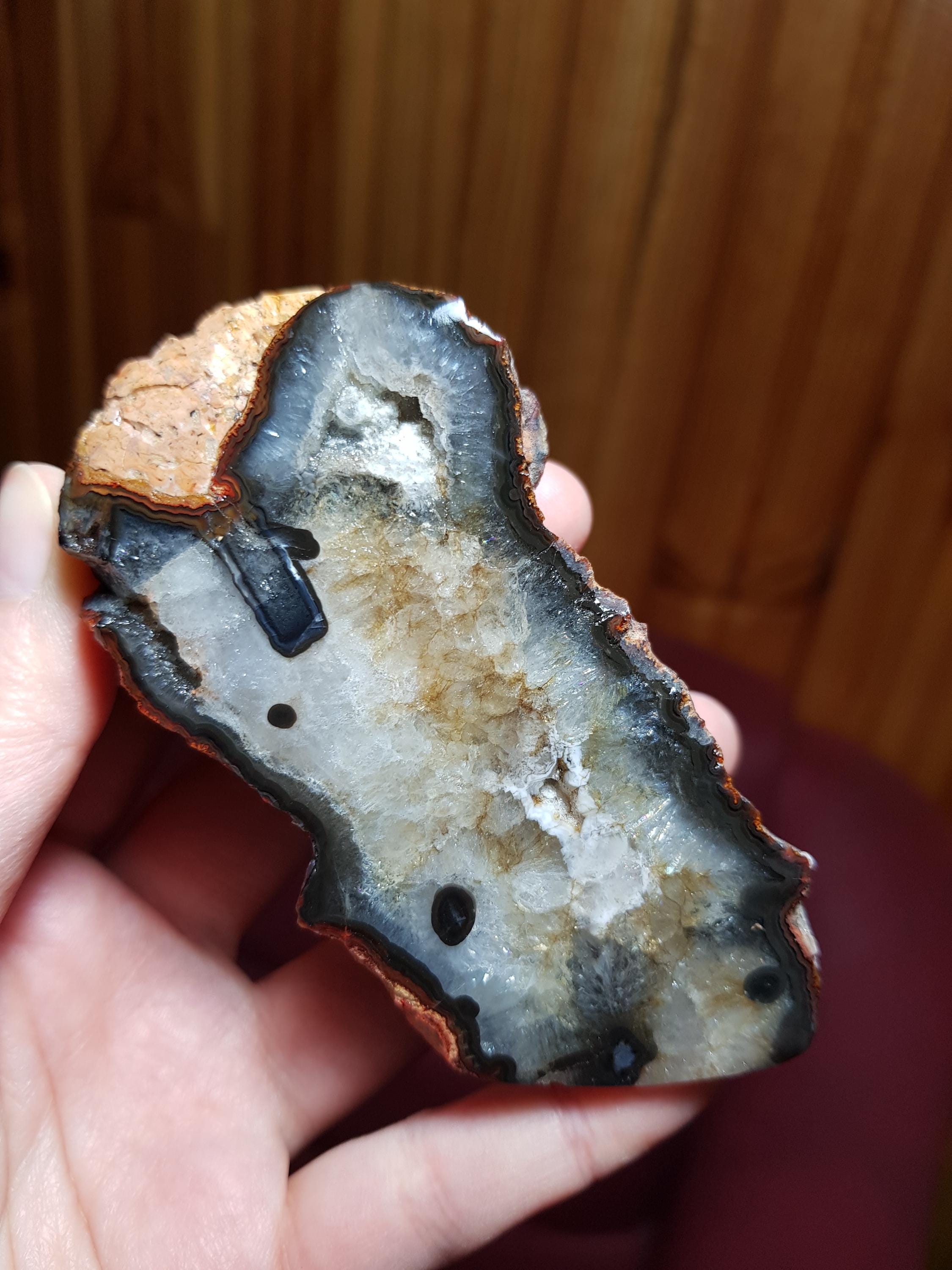 Banded Agate With Black Band and Quartz Core | Grounding and Spiritual ...