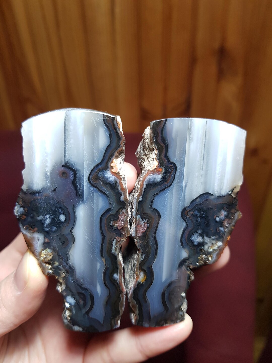 Blue Waterline Agate | Blue Transparent Waterline With Vibrant White ...