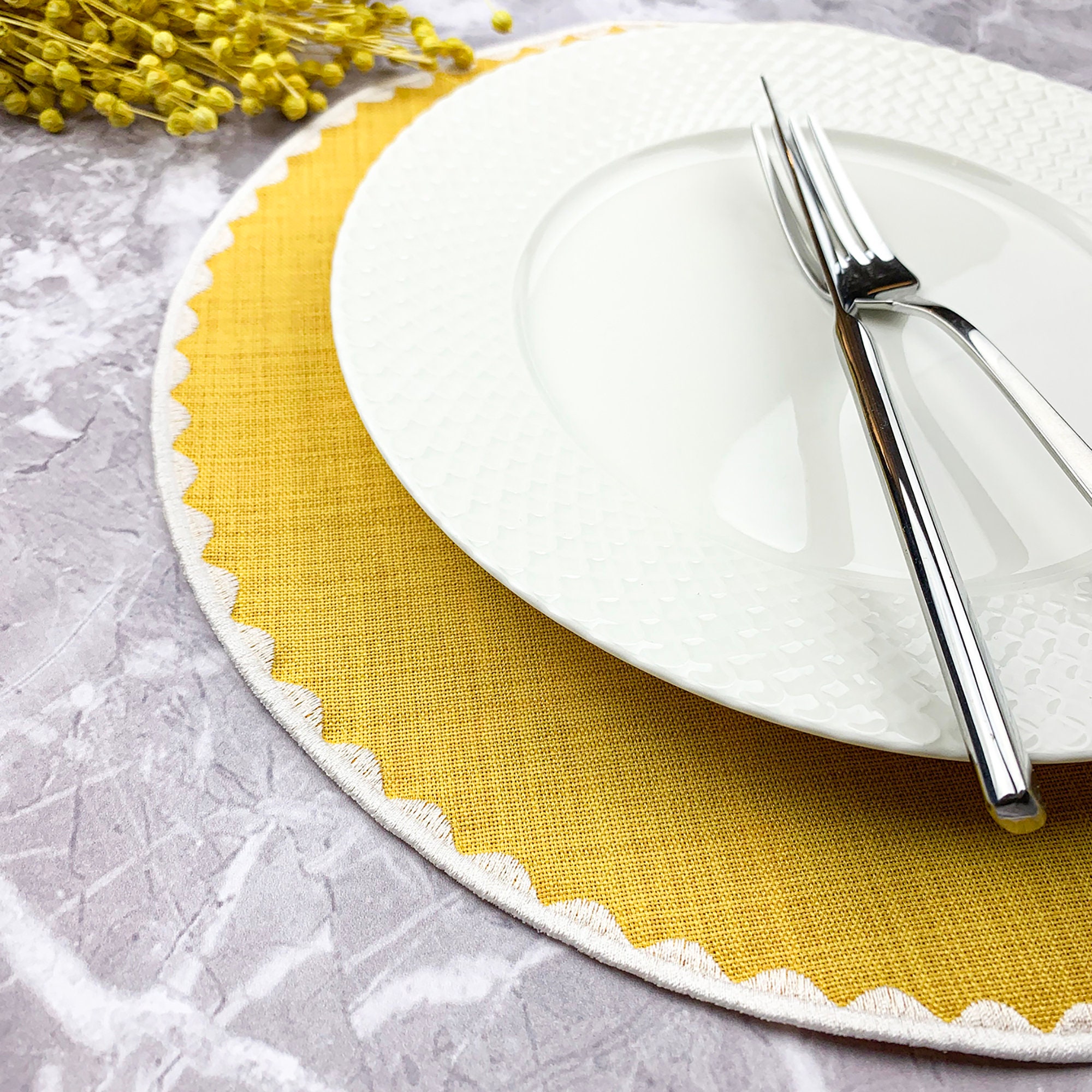 Colorful Linen Round Placemats, Embroidered Table Mats With Colorful ...