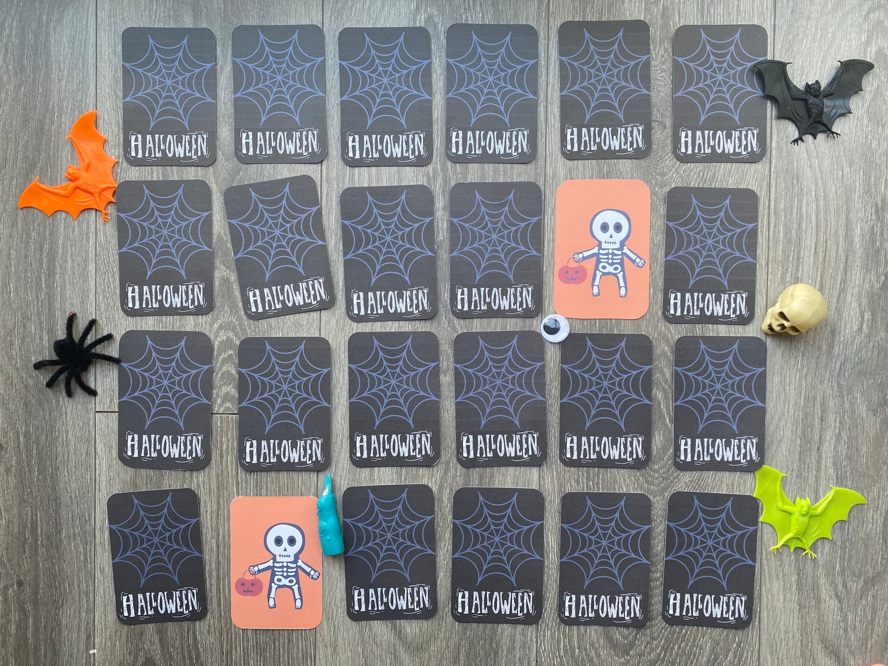 Halloween Memory Game - Etsy
