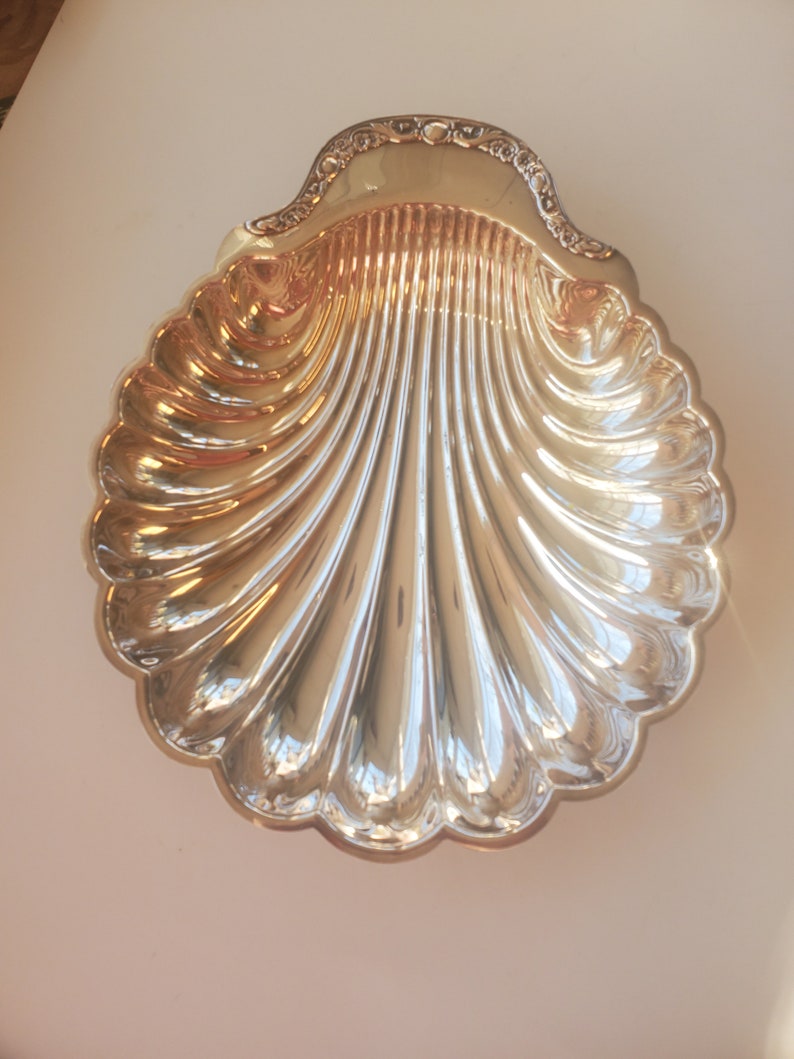 Vintage Wm Rogers & Son Victorian Rose Silver Clam Shell Serving ...