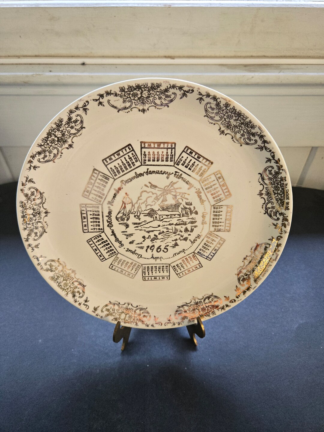 1965 Collectible Calendar Plate - Etsy