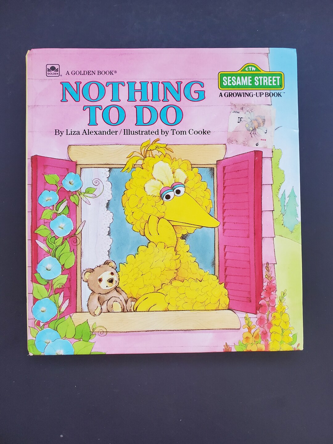 A Golden Book - Sesame Street Growing-up Book - Nothing to Do by Liza ...