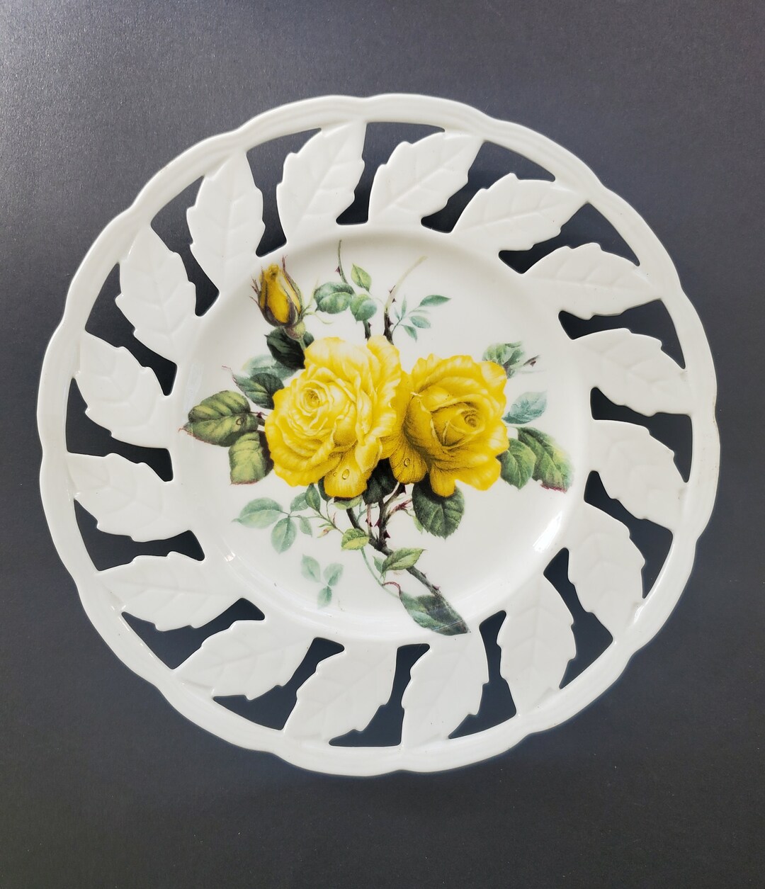 Vintage I. Godinger Decorative White Lattice-trimmed Plate With Yellow ...