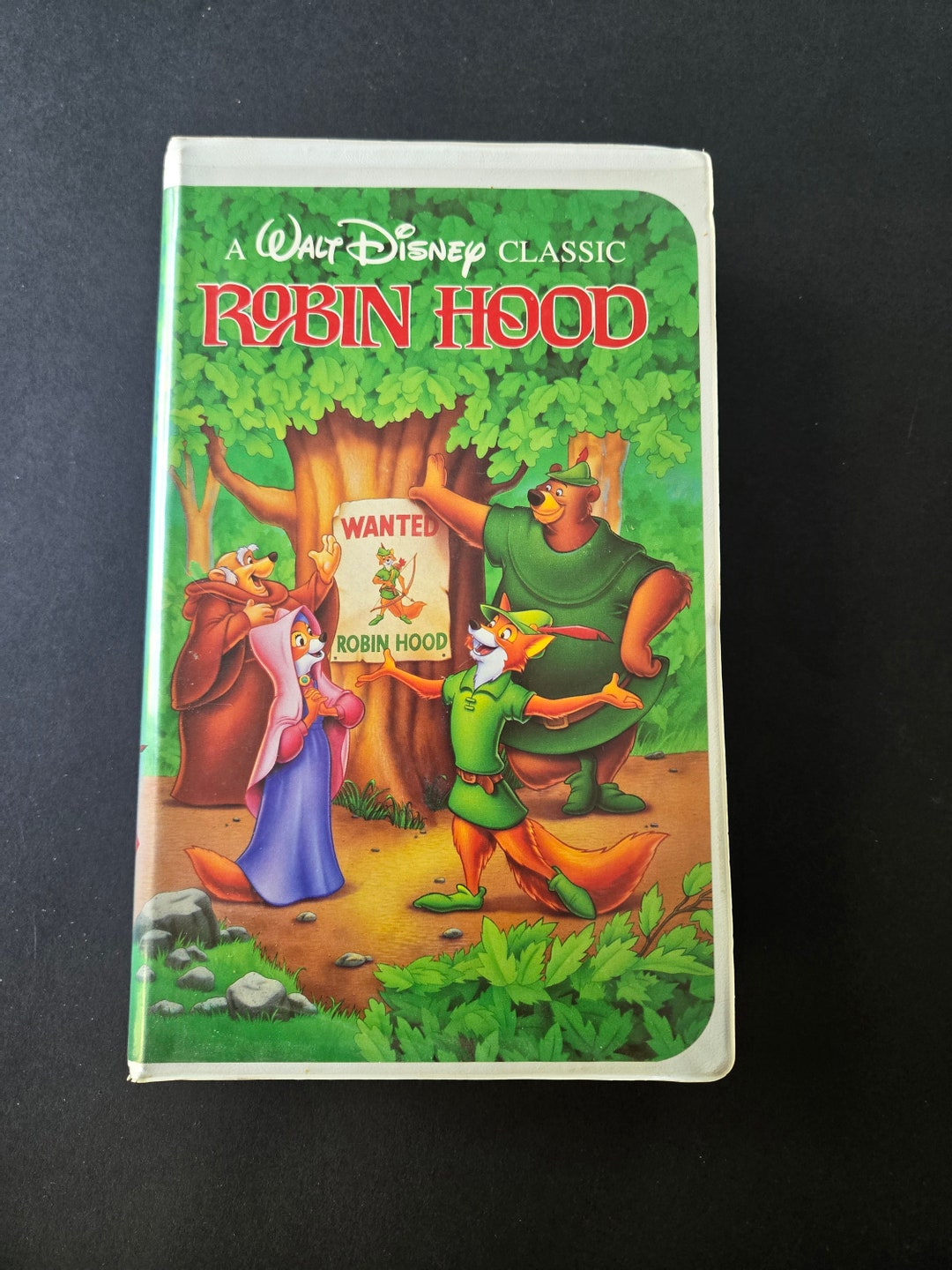 Walt Disney Classic Robin Hood VHS Tape - 1990s Black Diamond Classic ...