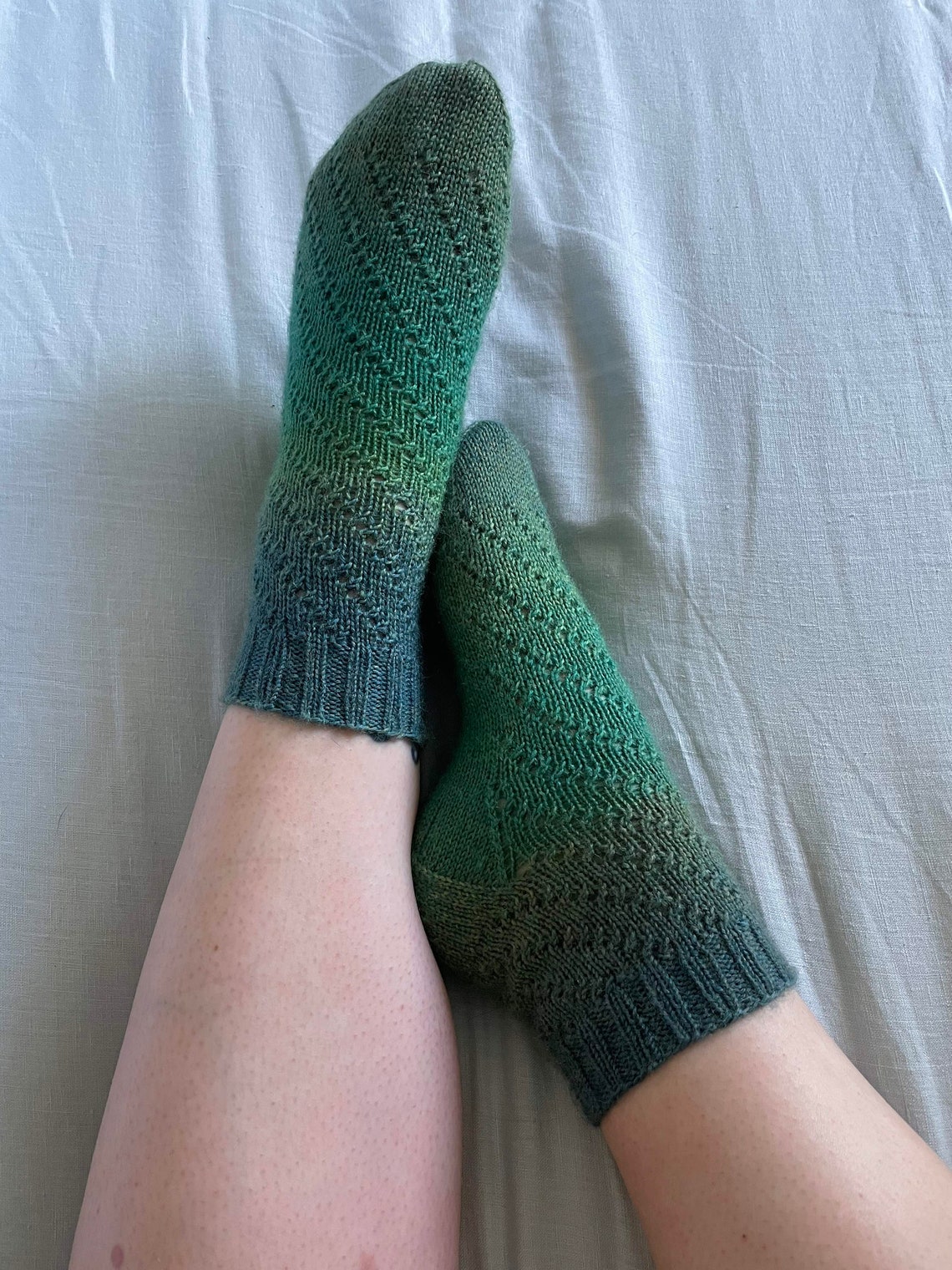 Grace Socks - Eyelet Lace Sock Knitting Pattern - Etsy