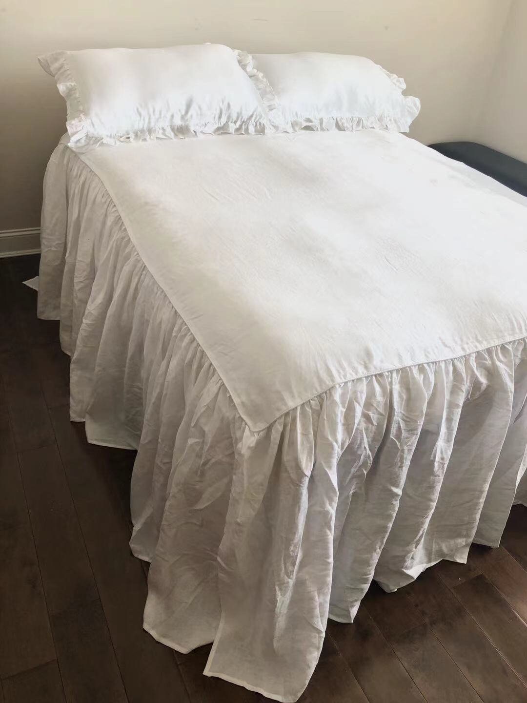 White Bedspread With Gathered Ruffle Fall, Linen Bedspread, Ruffle ...