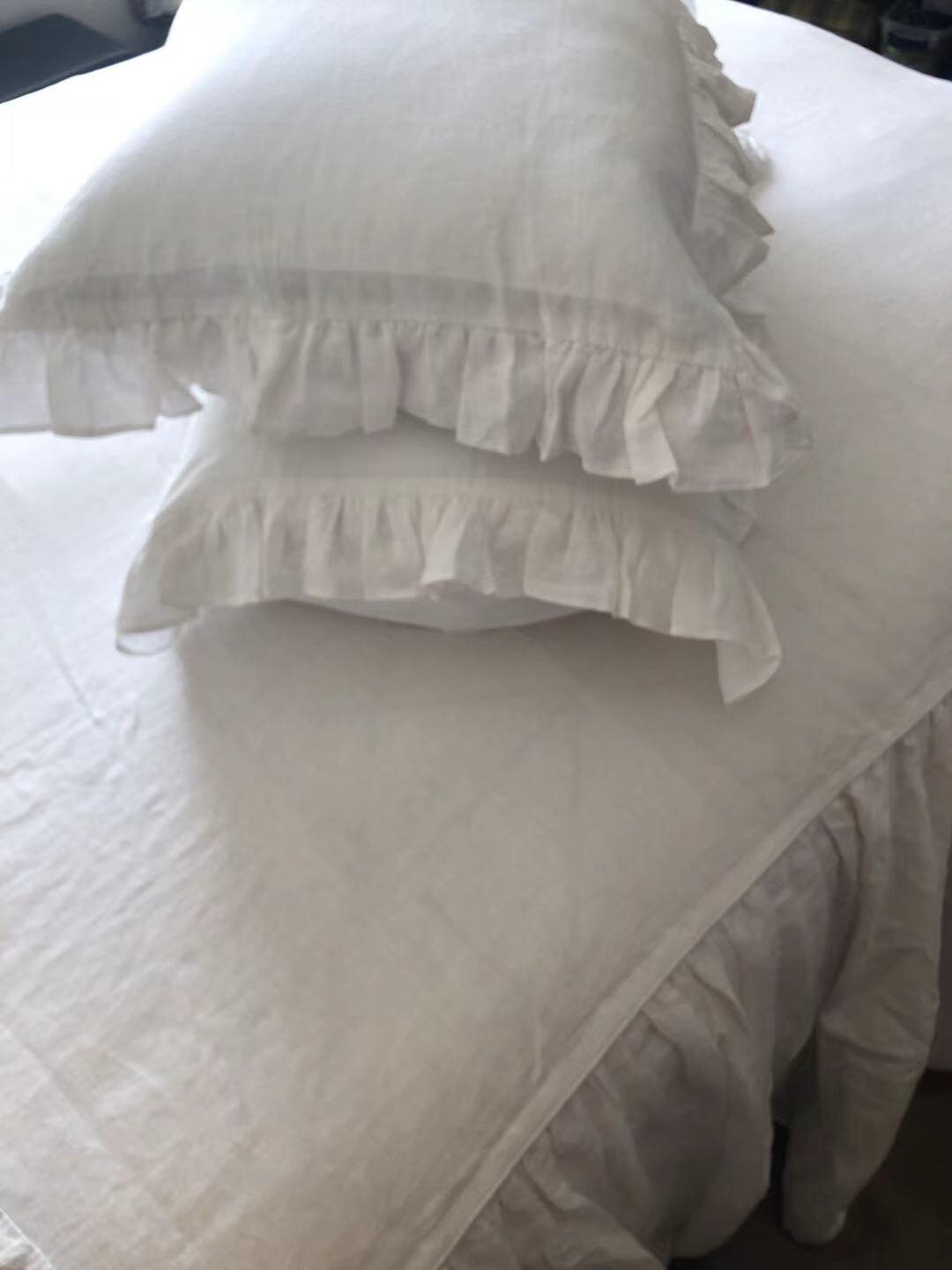 White Bedspread With Gathered Ruffle Fall, Linen Bedspread, Ruffle ...