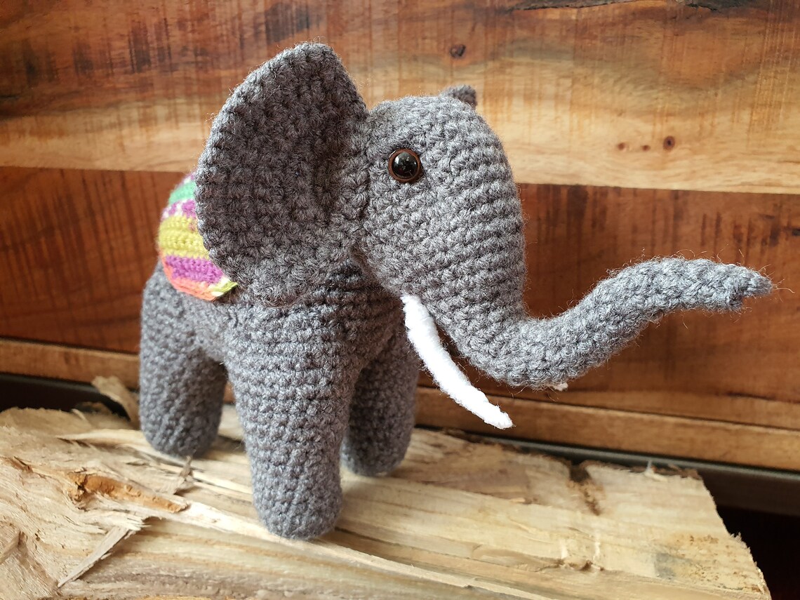 Elephant ENGLISH/DUTCH Crochet Pattern - Etsy