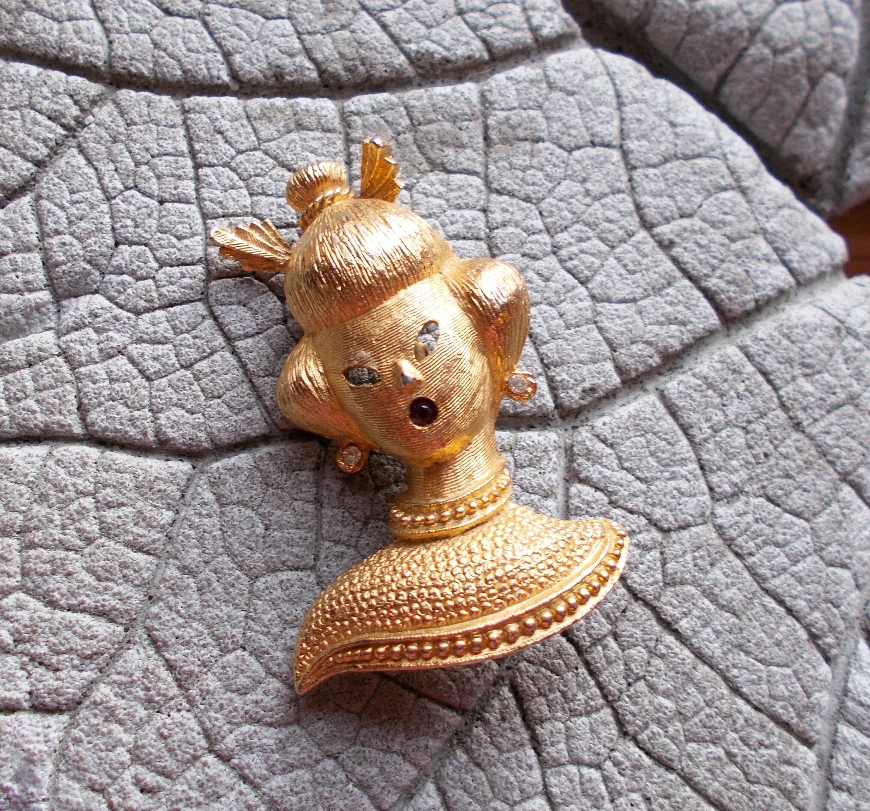Vintage Geisha Brooch, Vintage Costume Jewelry, Gift for Her, Vintage ...