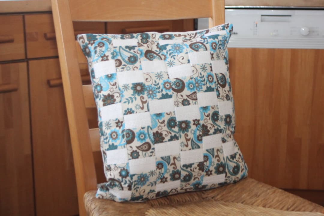 Individual Sofa Cushions With Patchwork Technique According to Your ...